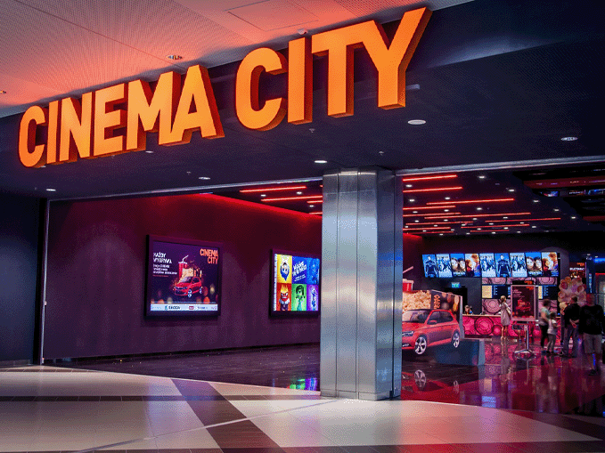 Pixel Games Cinema City Janki Warschau - Pixel Games