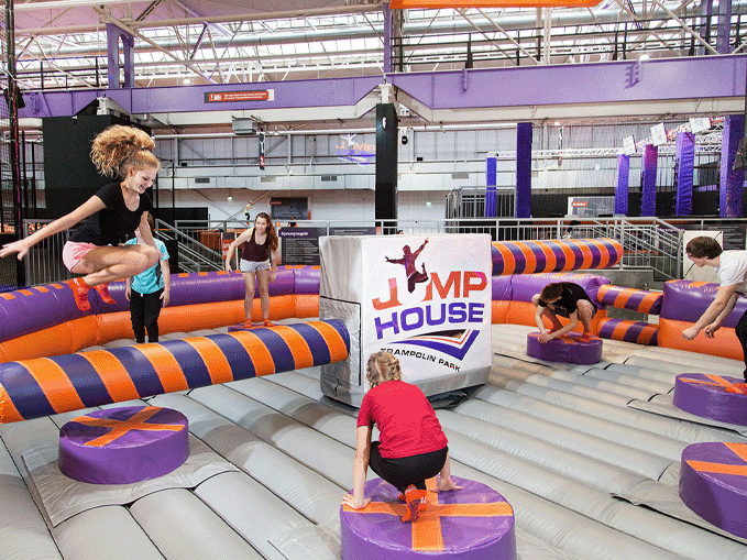 Pixel Games JUMP House Leipzig - Pixel Games